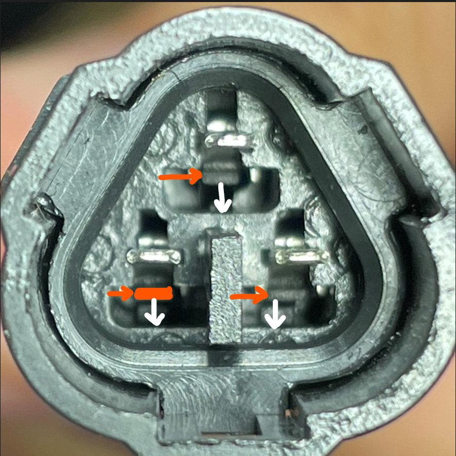 How to De-Pin Male and Female MT Series Connectors - Twisted Throttle Knowledge Base